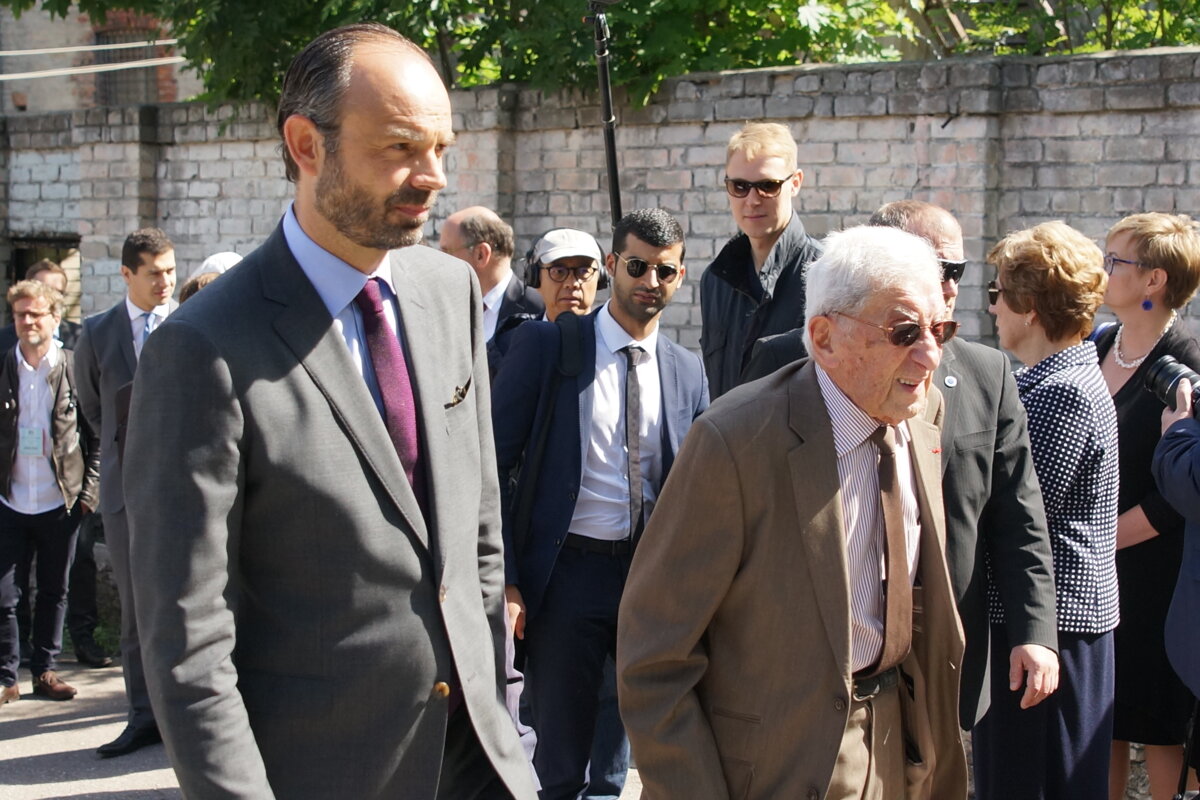 Tallinn: Émouvant discours du PM Edouard Philippe au stèle de Patarei ...