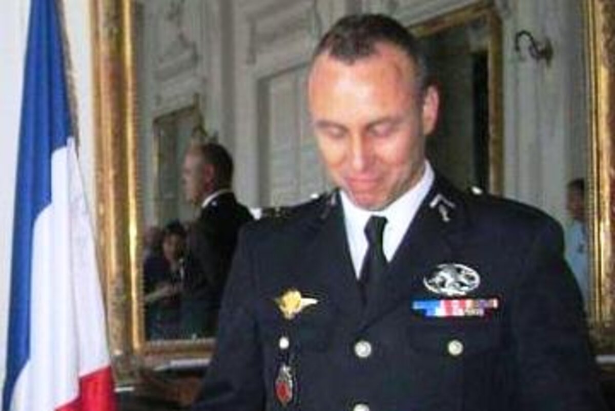 Le lieutenant-colonel Arnaud BELTRAME est mort la nuit dernière | Le Club