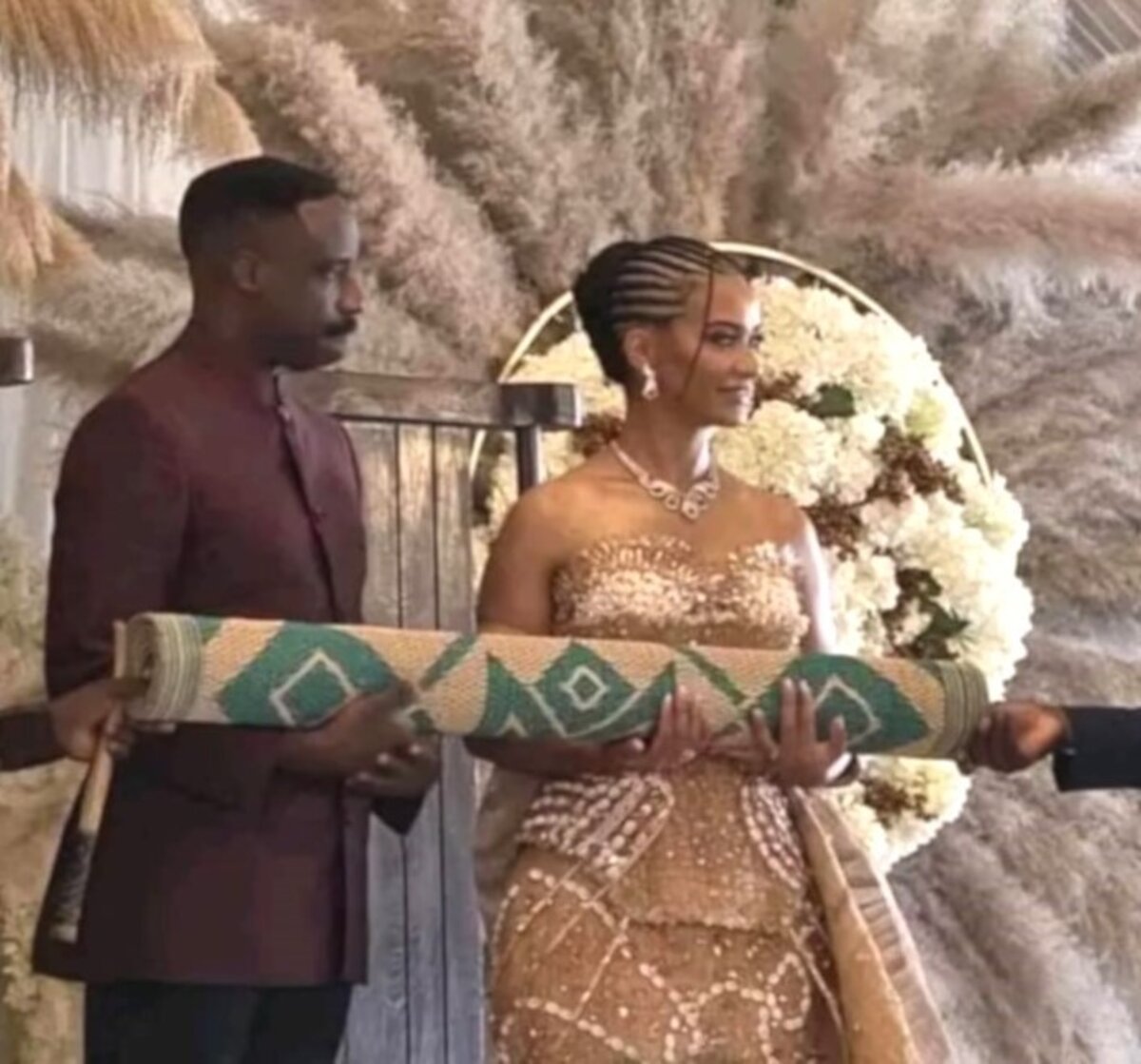 People : Le mariage Omar Denis Junior Bongo - Julia Otto Mbongo | Le Club