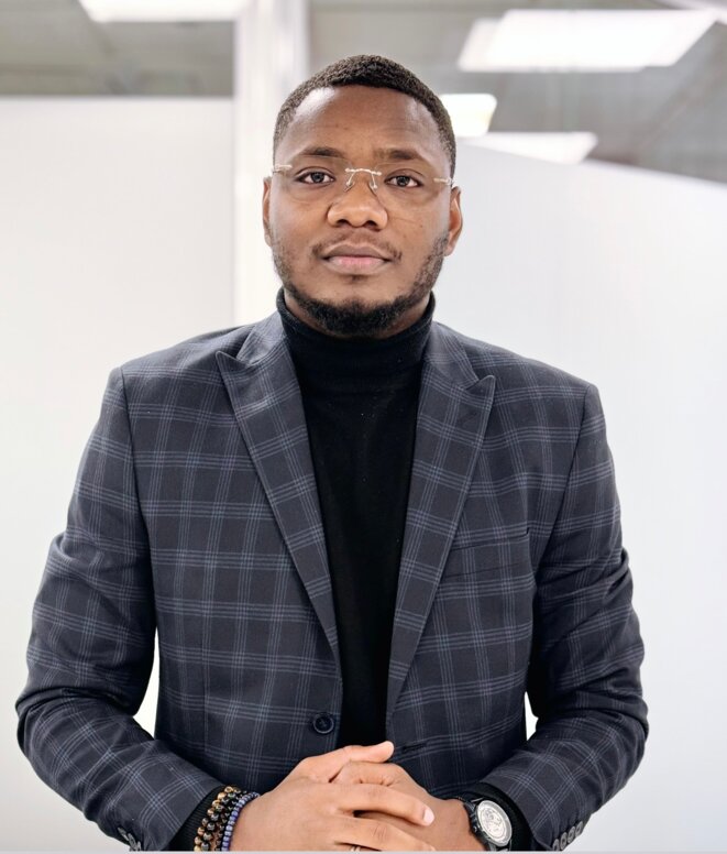 Trotsky vs Staline, version Abidjan : la gauche entre trahison et ...